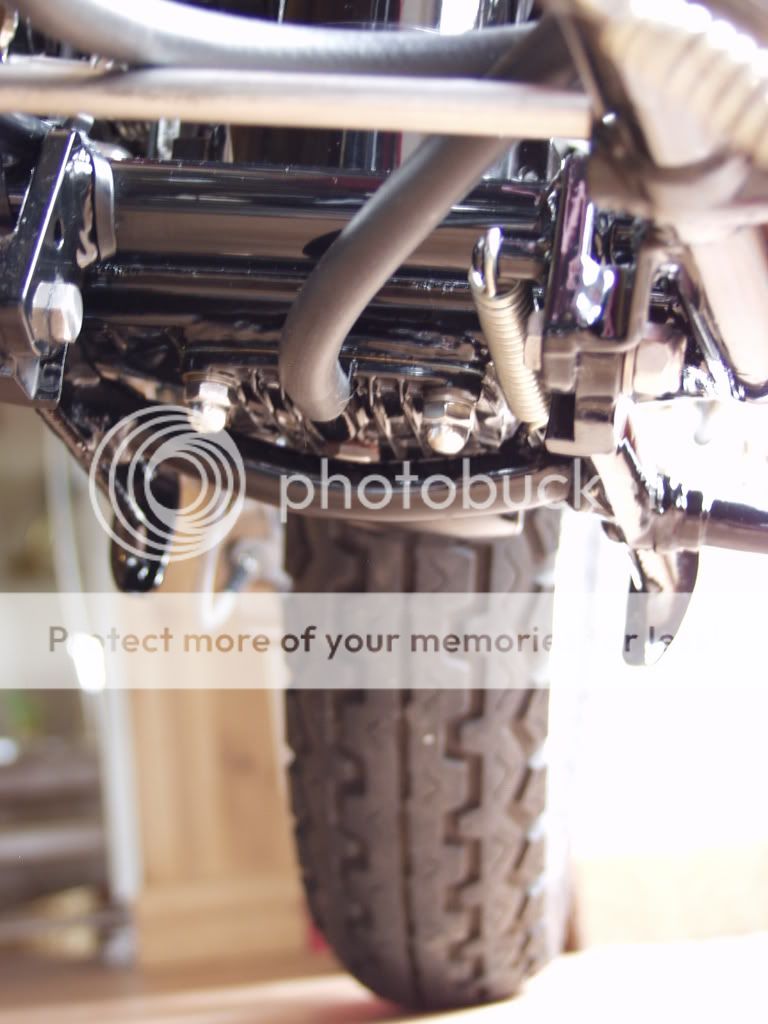 Small spin-on filter for T140? - Britbike forum