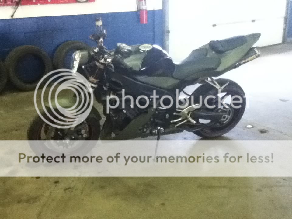 FS-05 Yamaha R1 | Custom Fighters - Custom Streetfighter Motorcycle Forum